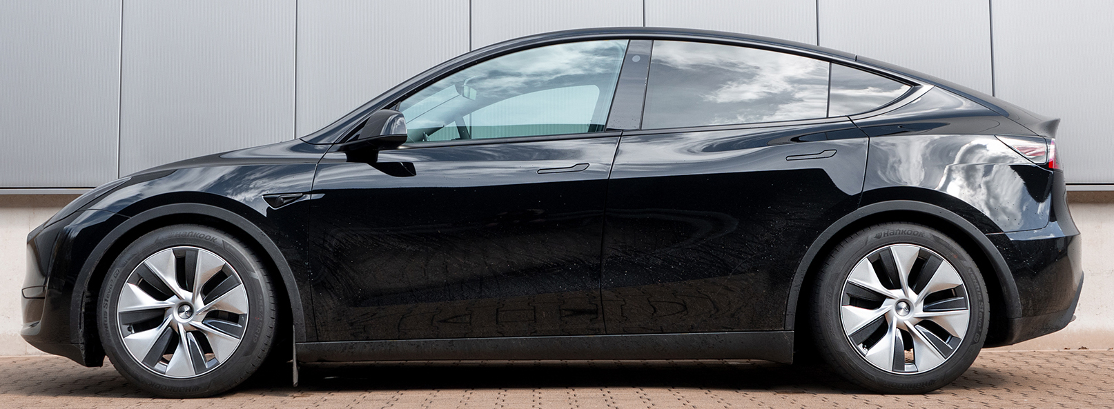 H&R LOWERING SPRINGS FOR TESLA MODEL Y, 2WD - H & R