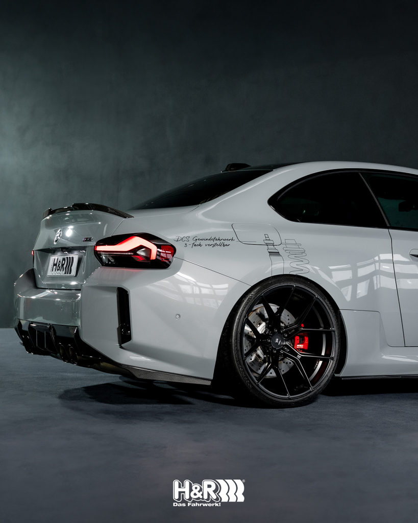 BMW M2 (TYPE G87) - PREMIERE OF THE H&R DCS COIL OVER SUSPENSION AT THE ESSEN MOTOR SHOW - H & R