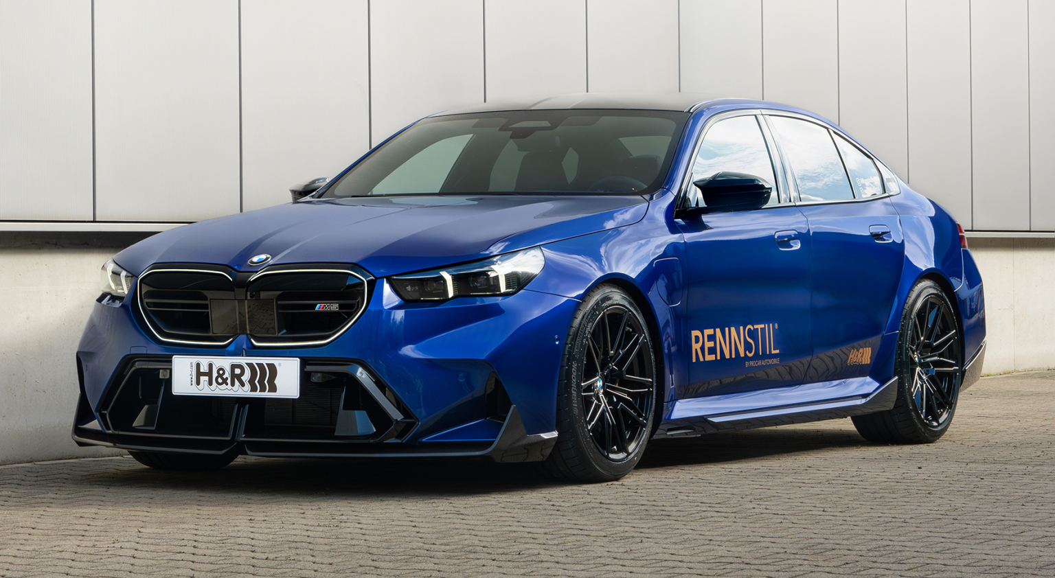 World premiere: H&R lowering springs for the new BMW M5 - H & R