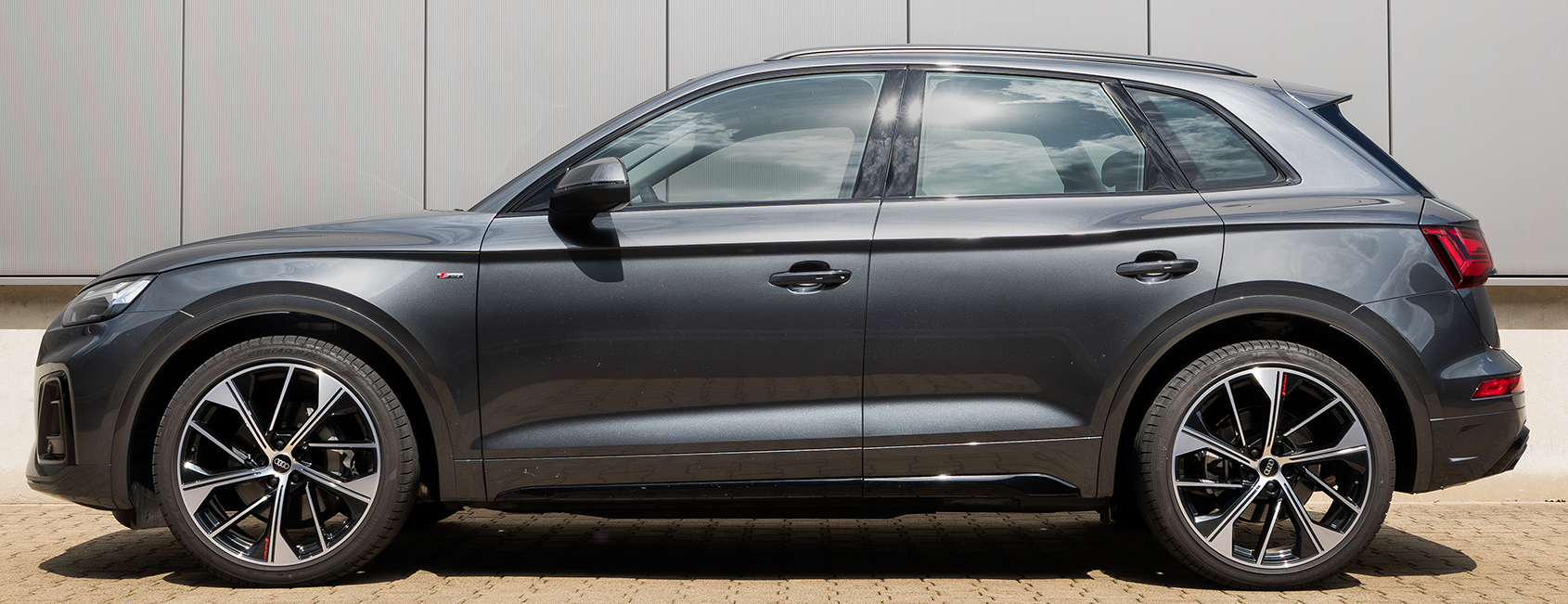 H&R lowering springs for the Audi Q5, type FY - H & R