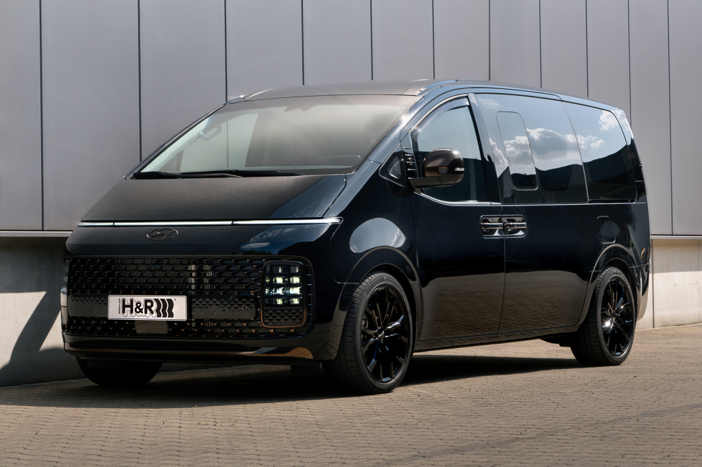 The Next Generation: Hyundai Staria with H&R lowering springs - H & R